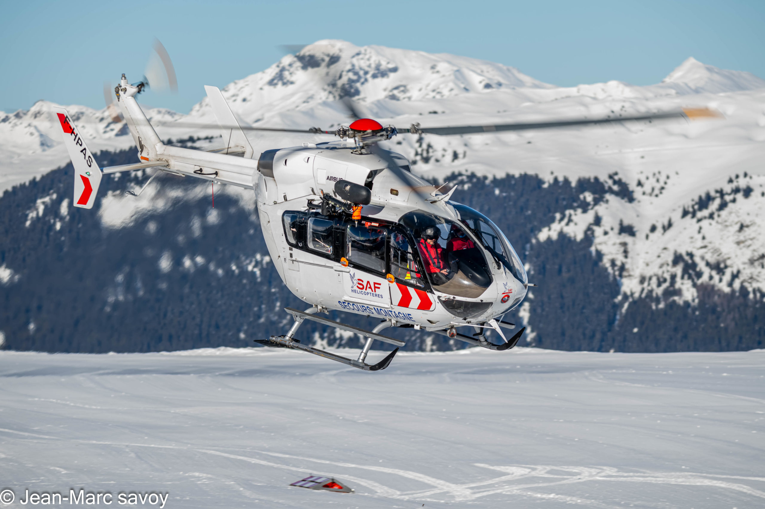 EMS – Mountain Rescue - SAF Helicoptères